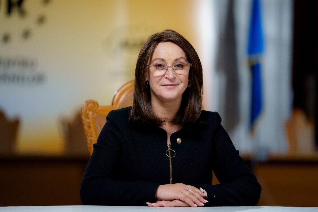 Dumitrina Mitrea - declarație de presă - AUR a iniţiat un proiect de lege pentru susţinerea ...