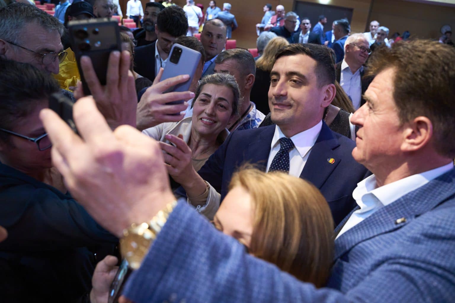 George Simion: ”Se nasc mai mulți copii români în străinătate decât la ...