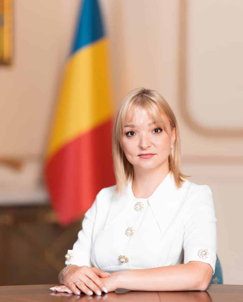 Lidia Vadim-Tudor - Declarație politică - PNL, partid de șpăgari!
