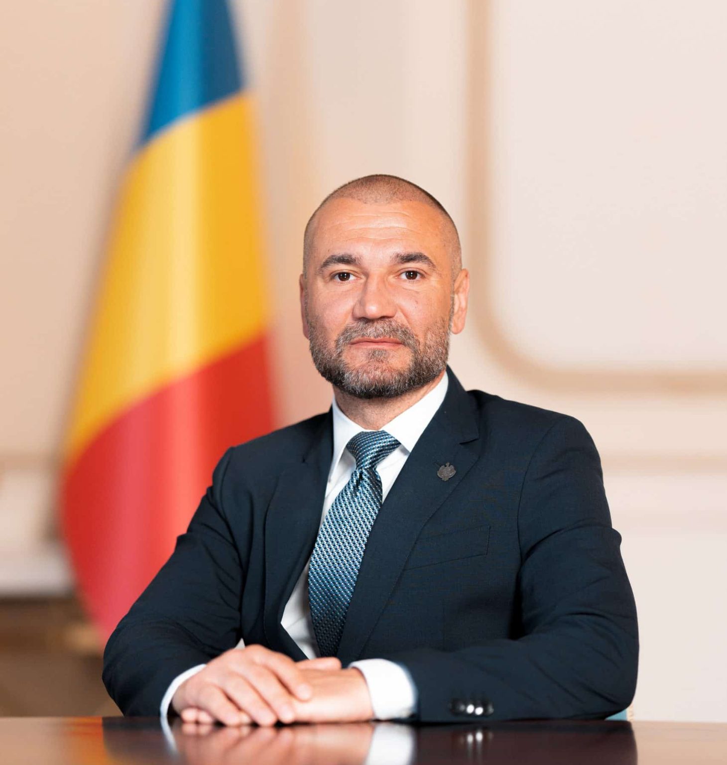 Gabriel Florea (deputat AUR): „Guvernul lăcomiei îţi pune stăpânire pe ...