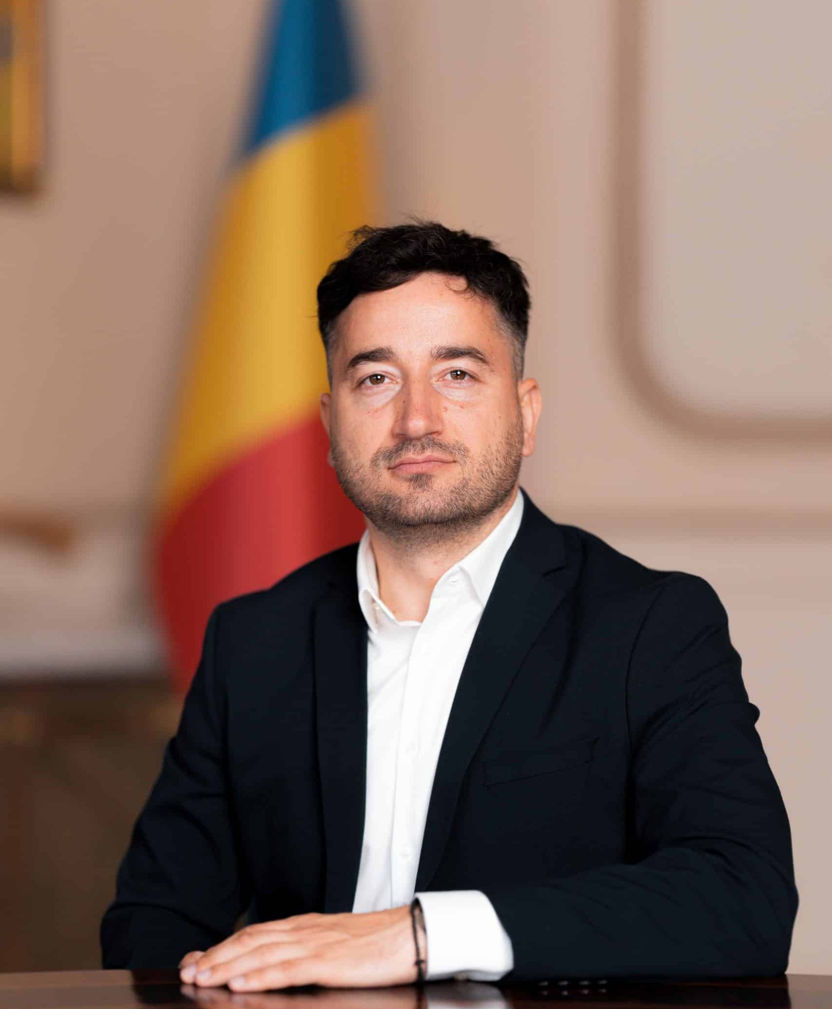 Lucian Mușat - Declarație politică - România este, oficial, cea mai ...